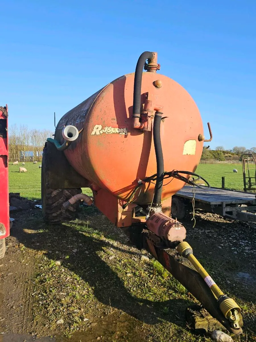 Ruscon 2600 Gal Slurry Tanker for sale in Co. Meath for €123,456 on ...