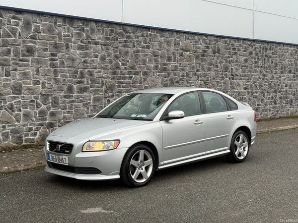 Volvo s40 R-Design NEW NCT €1950 for sale in Kildare for €1,950 on DoneDeal