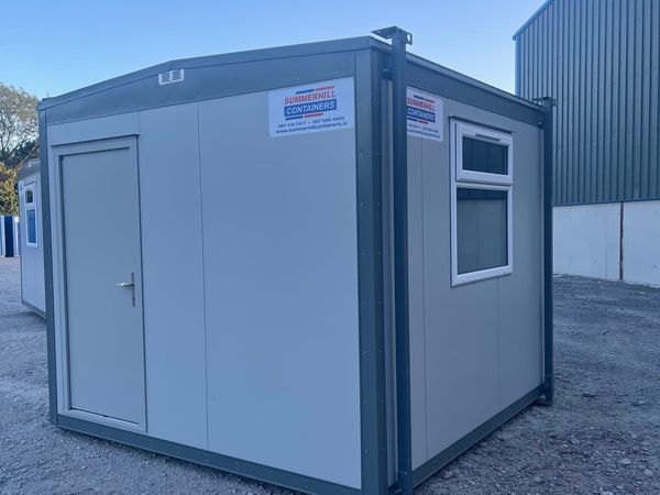 Home office for sale in Co. Cork for €60 on DoneDeal