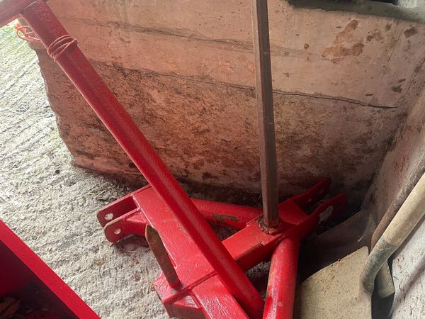 Nugent & Moyfab Bale Lifters & Bale spike for sale for sale in Armagh ...