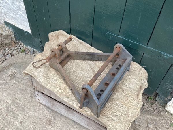 Massey Ferguson tractor drawbar cradle for sale in Co. Armagh for £140 ...