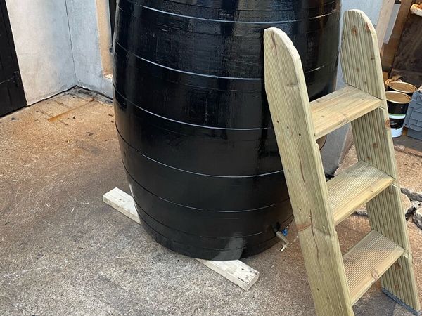 Large ice bath for sale in Tyrone for £200 on DoneDeal