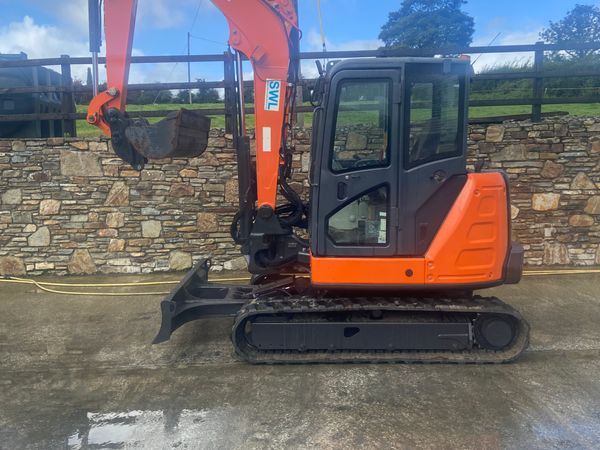 Hitachi Zaxis 65USB for sale in Kerry for €undefined on DoneDeal