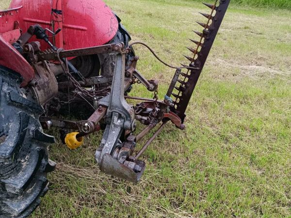 Ferguson finger bar mower for sale in Donegal for €3 on DoneDeal