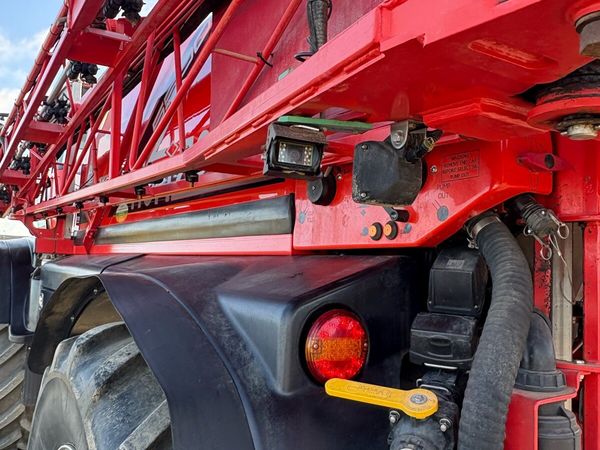 Sands self propelled sprayer for sale in Co. Wexford for €120,000 on ...