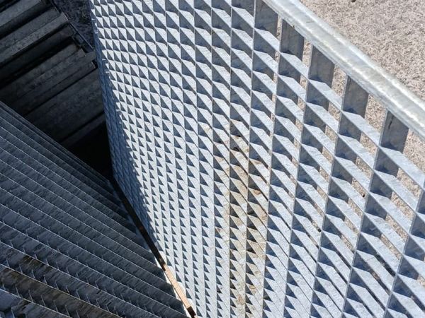 Galvanised Steel Walkway Flow Forge Grate Panels for sale in Co ...