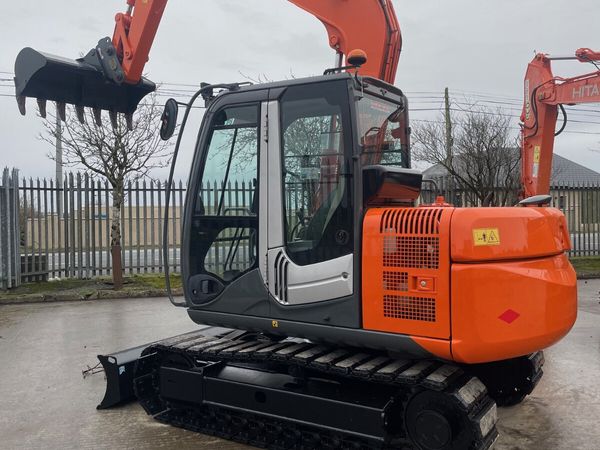 Hitachi ZX70-3 EX JAPAN for sale in Co. Roscommon for €0 on DoneDeal