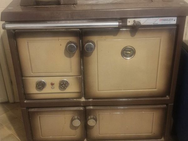 Stanley Super 90 oil range cooker for sale in Co. Clare for €550 on ...