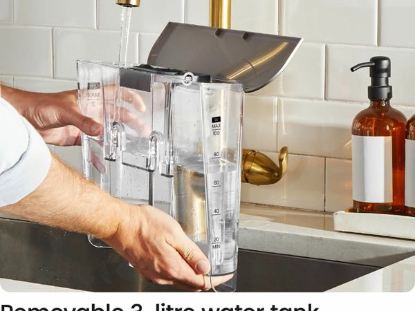 Crema Supreme 15 Bar Espresso Machine with Milk for sale in Co. Dublin ...