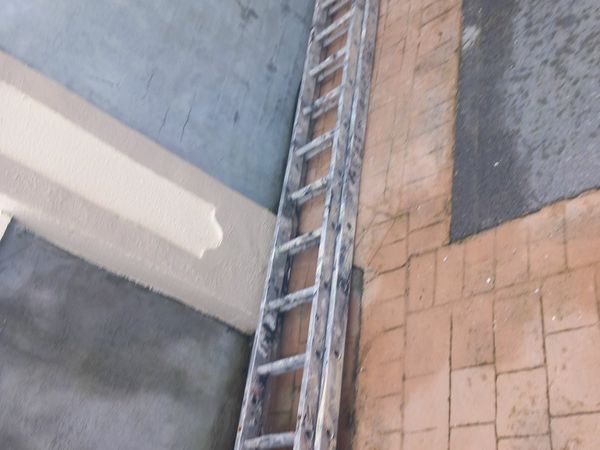 Double extension ladder 26ft for sale in Co. Galway for €120 on DoneDeal