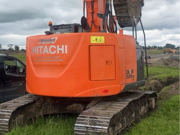 Digger driver wanted for sale in Co. Kildare for €1,234 on DoneDeal