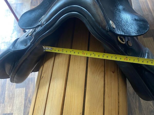 Santa Cruz wode black Leather saddle for sale in Co. Meath for €395 on ...