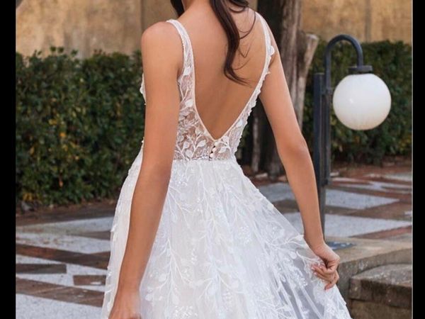 Pronovias Elara Wedding Dress for sale in Co. Cork for €150 on DoneDeal