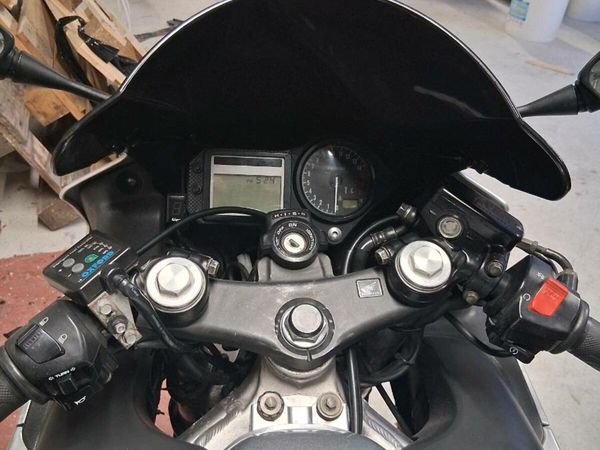 Honda CBR F4i for sale in Co. Tipperary for €4,000 on DoneDeal