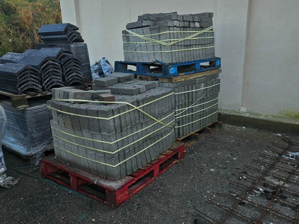 Cavity Blocks and stock bricks for sale in Co. Kildare for €250 on DoneDeal