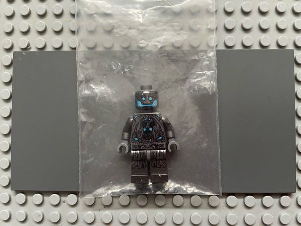 lego super heroes sh0166 Ultron Sentry minifigure for sale in Co ...