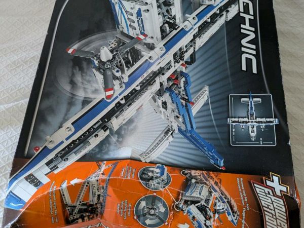 LEGO Technic [42025] Airplane for sale in Co. Dublin for €150 on DoneDeal