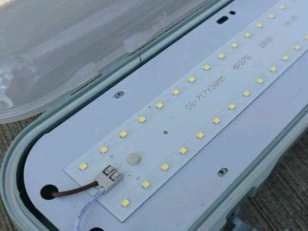 5 ft LED Lights Fluorescent Batten waterproof for sale in Co. Dublin ...