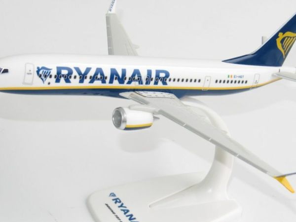 Boeing 737 MAX 8 Ryanair EI-HGT Free Post for sale in Co. Dublin for € ...