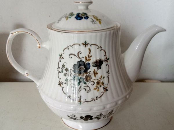 Royal Tara Cornflowers Teapot for sale in Co. Mayo for €35 on DoneDeal