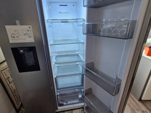 Samsung American Style Fridge Freezer for sale in Co. Tipperary for € ...