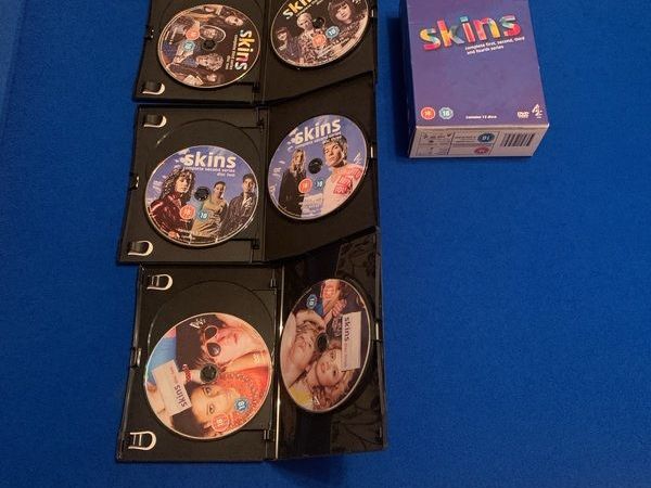 Skins: Complete Series 1-4 DVD in 12 Disc BOXSET(2010) Nicholas Hoult ...