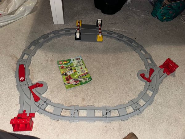 Lego Duplo 10882 crossing train tracks for sale in Co. Dublin for €50 ...