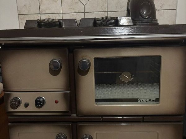 Stanley super star oil cooker for sale in Co. Laois for €550 on DoneDeal