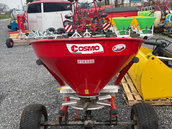 Cosmo Quad spreader for sale in Co. Longford for €2,500 on DoneDeal