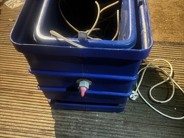 Sturdy Heated Lamb Surrogate Feeder for sale in Co. Galway for €200 on ...