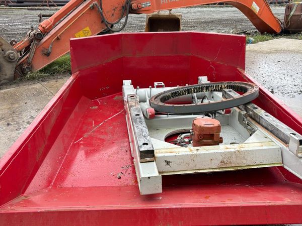 Takeuchi TCR 50 Skip with frame and slew ring for sale in Tyrone for €0 ...