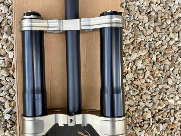 Surron Talaria EXT Ferro USD fork. for sale in Co. Wexford for €2,000 ...