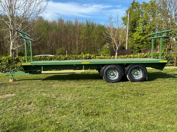 Bale trailer for sale in Tipperary for €8,000 on DoneDeal