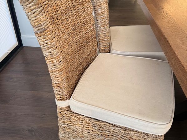 Dining room square table and 8 chairs for sale in Cork for €550 on DoneDeal