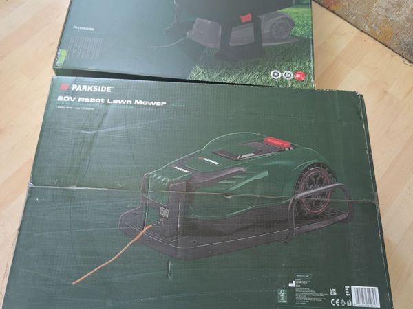 Robot lawnmower and shelter for sale in Sligo for €150 on DoneDeal