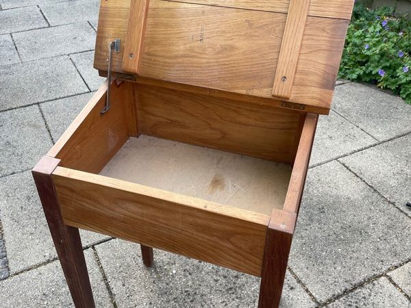 Old school desk for sale in Dublin for €40 on DoneDeal