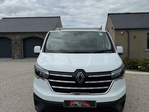 2024 (74) Renault Trafic Advance LL30 NO VAT!!! for sale in Down for £ ...