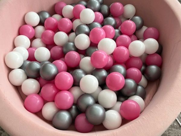 Soft Foam Ball Pitt for sale in Cork for €40 on DoneDeal
