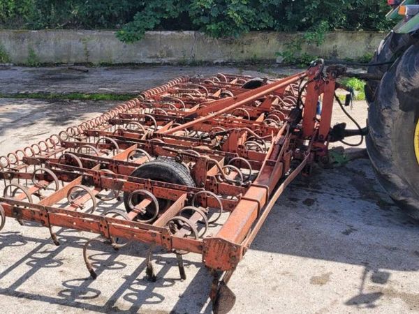 Kverneland Folding Spring Tine Harrow/Cultivator for sale in Carlow for ...