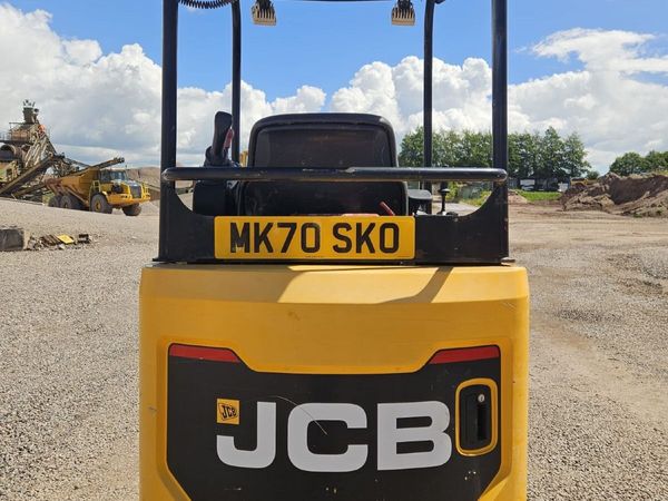 JCB 16C-1 1.6 ton Mini Digger for sale in Cork for €12,500 on DoneDeal