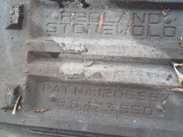 Bangor slates chimney pots floor ridge roof tiles for sale in Louth for ...