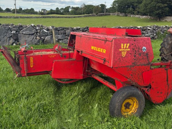 Welger AP52 square baler for sale in Mayo for €3,000 on DoneDeal