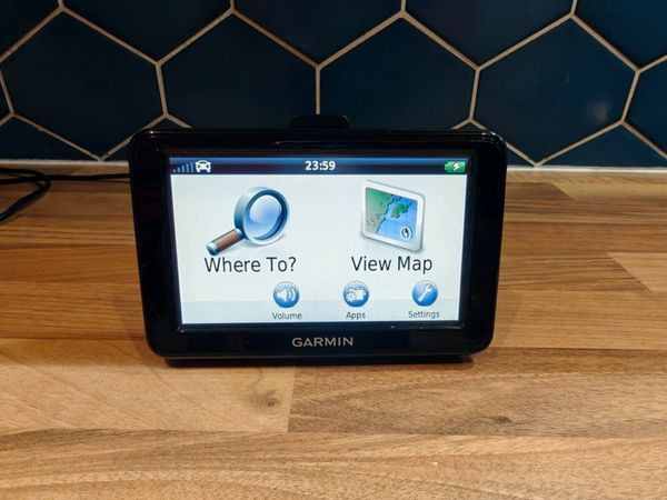 Garmin 2495LM sat nav - 2026 All Europe map for sale in Dublin for €39 ...