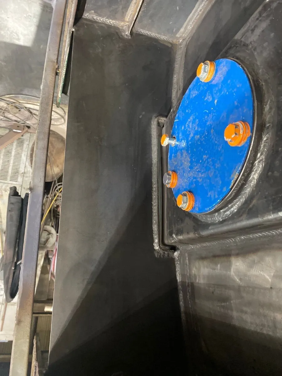 Volvo fm oil tanker for sale in Co. Meath for €1,234 on DoneDeal