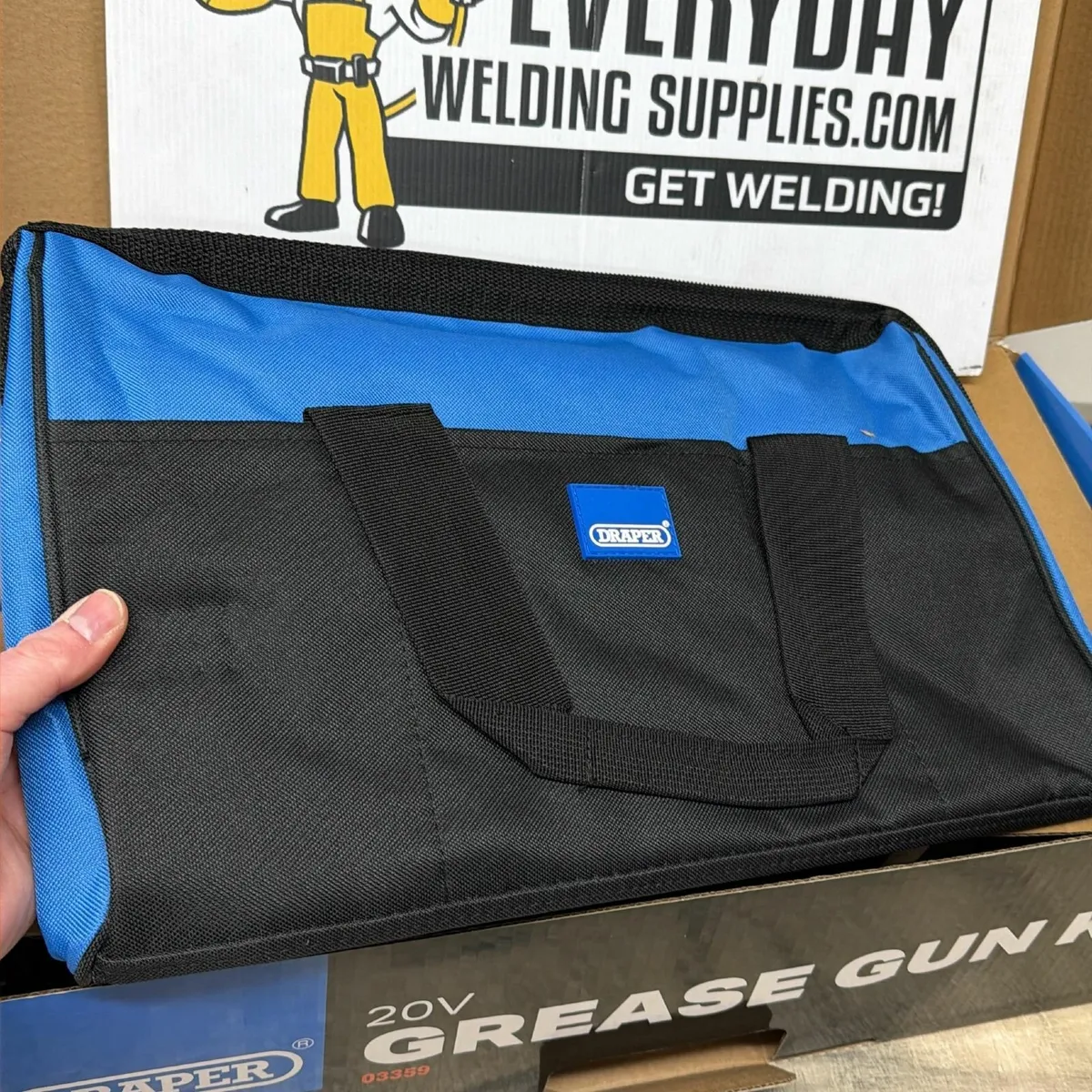 Draper D20 20V Grease Gun Kit, 1 x 2.0Ah Battery for sale in Co ...