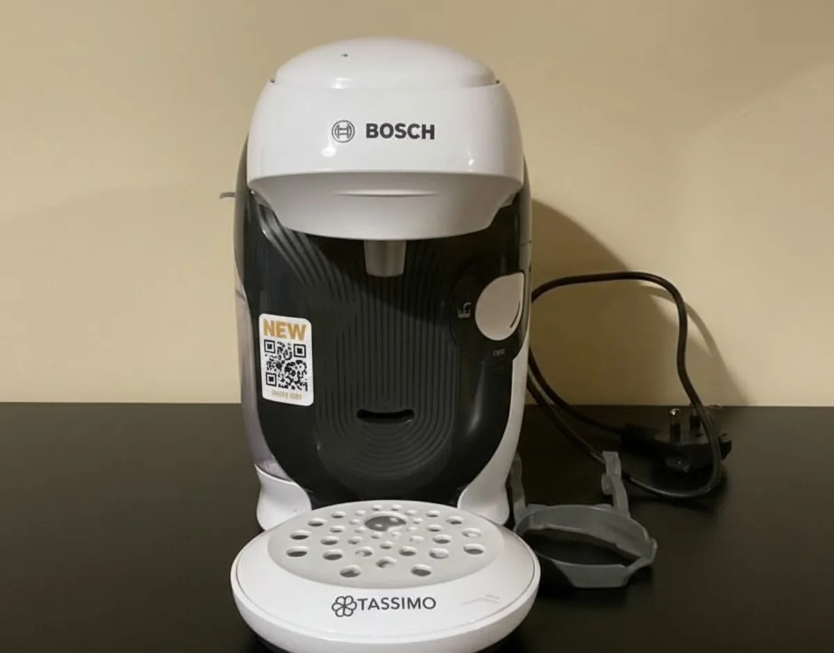 Bosch Tassimo Coffee Pod Machine for sale in Co. Cork for €12 on DoneDeal