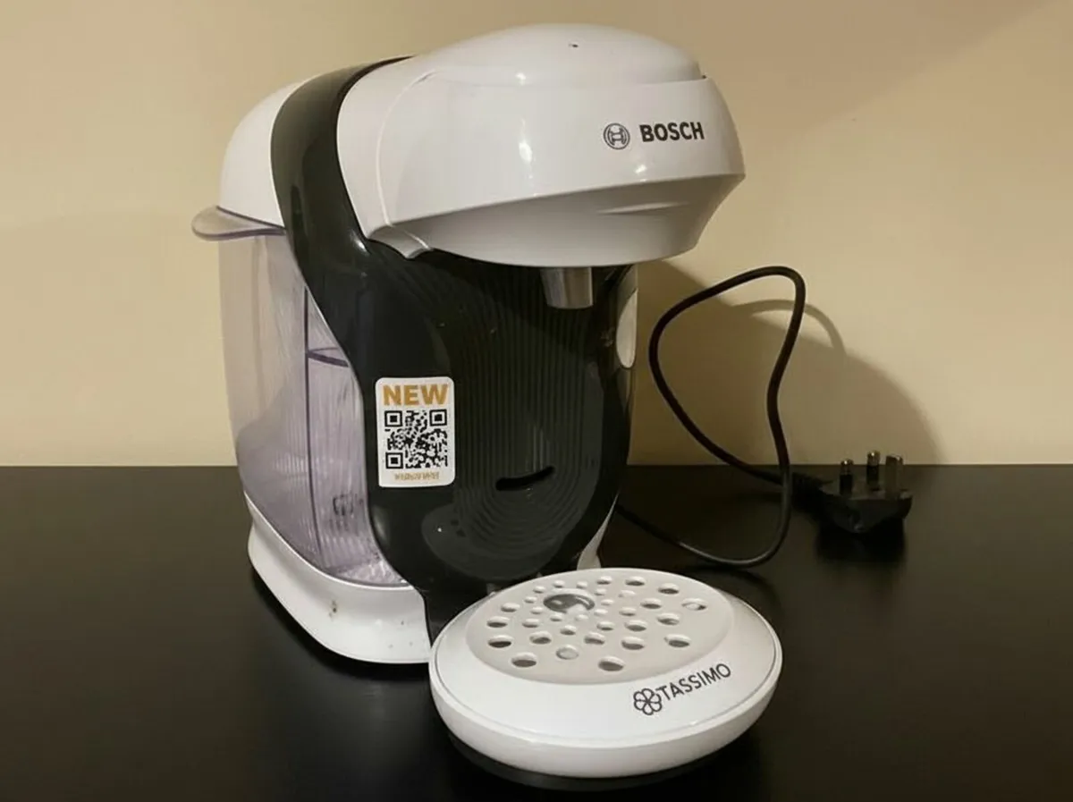Bosch Tassimo Coffee Pod Machine for sale in Co. Cork for €12 on DoneDeal