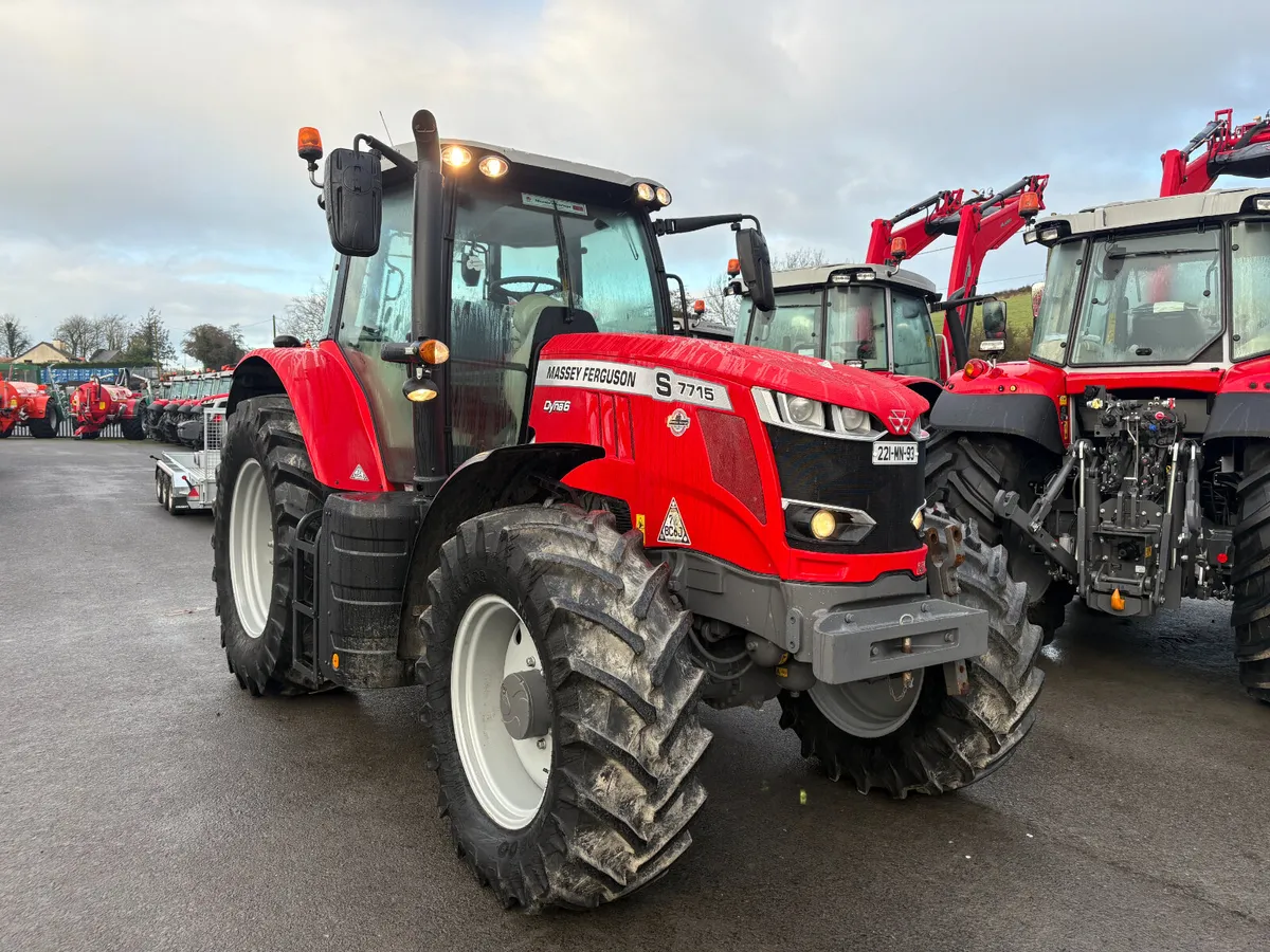 Massey Ferguson 7715S for sale in Co. Cavan for €0 on DoneDeal