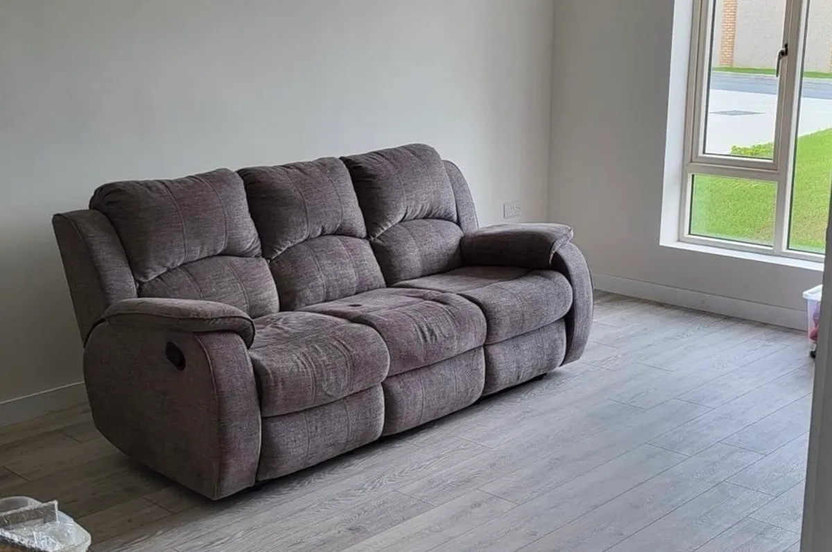 3 1 1 Recliner Furniture Suite for sale in Co. Waterford for €400 on ...