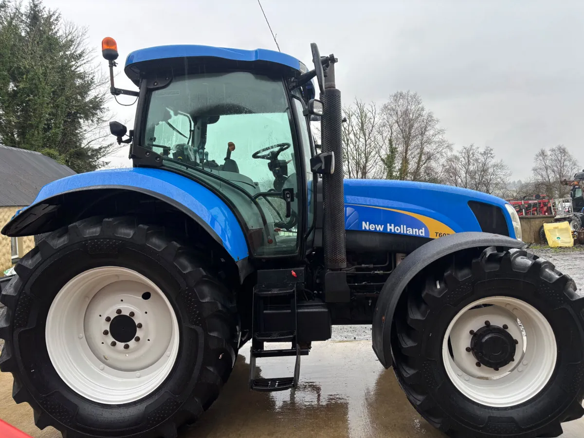 2008 New Holland T6070 for sale in Co. Donegal for €10 on DoneDeal